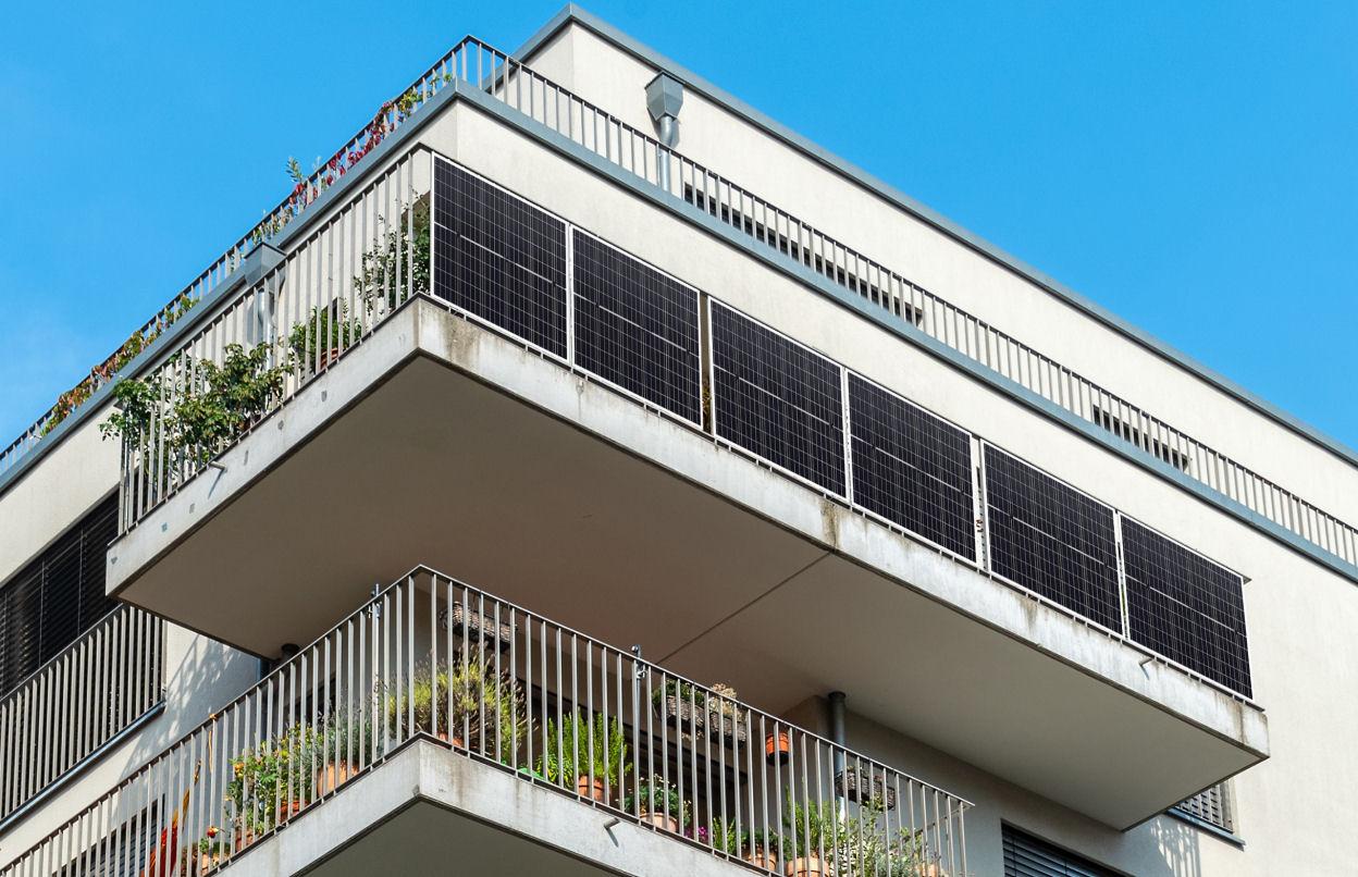Flexible Solarmodule – ultraleicht und rahmenlos für Deinen Balkon